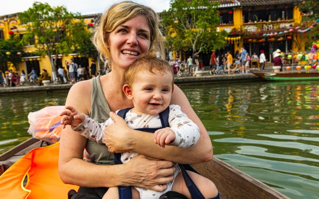 How To Follow The Dress Code In Vietnam During Your Trip | Asia Pioneer ...